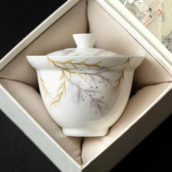 【素材】セラミック【サイズ】蓋碗：口径約8.9m   高さ約7.5cm 容量約130ml ・出来る限り実物に近いお色で画像を掲載しておりますが、ＰＣモニターなどの環境等により、若干異なる場合がございます。予めご了承ください。・実際の製品は、...