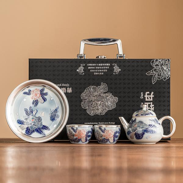 【商品内容】茶壺ｘ１  茶杯ｘ2  茶盤ｘ１【素材】陶磁+?銀【サイズ】茶壺ｘ1：直径約5cm    高さ約8.8cm  容量約150ml茶杯ｘ2：直径約5.8cm  高さ約4.2cm  容量約50ml茶盤ｘ1：直径約14.5cm 高さ約2...