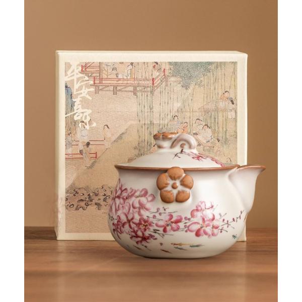 素材：セラミックサイズ：直径約6cm   高さ約8cm  容量約160ml★（日本語は貫入、中国は開片と言う）磁器の素地と釉の収縮の違いからびっしりと細かなひびで覆われているため釉薬層が割れて開き、開片現象が形成されます。カニの爪模様、氷の...