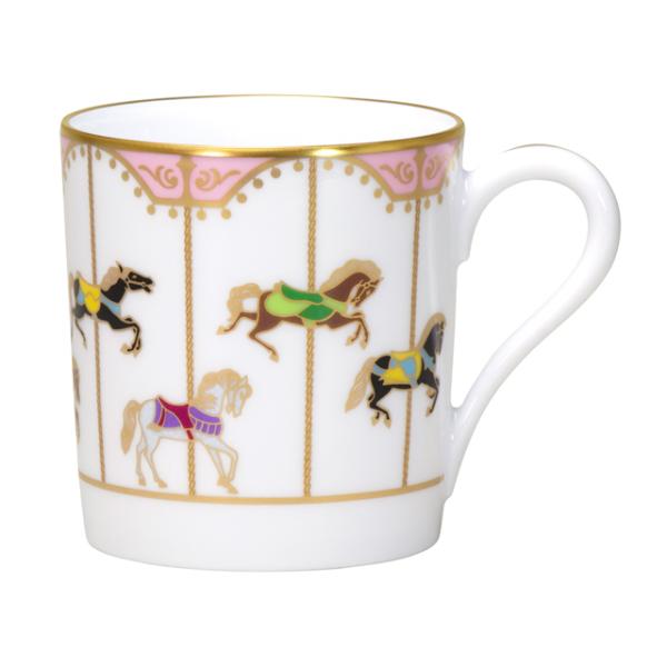 回転木馬が9頭で「馬九（頭）行く」（うまくゆく）・・・。明るく楽しいイメージと品格のあるデザイン、様々なことが　“うまくゆきますように” との願いを込めて。縁起の良い名前と賑やかで楽しいデザインから、大変ご好評をいただいております。メリーゴ...