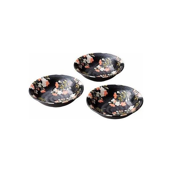 桜柄がとってもかわいい器です。●商品内容（サイズ）：盛鉢（φ17.8×4.7cm）×3●材質・規格・生産国：磁器 日本●箱サイズ：19.5×18.7×8.1cm※沖縄・離島へのお届けの際は送料900円を加算させていただきます。ギフト 送料無...