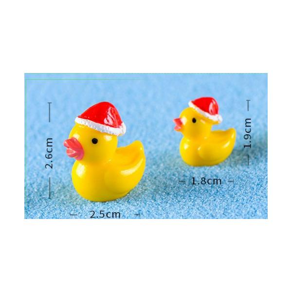 ■商品詳細セット内容：1羽フィギュアサイズ：大約2.6*2.5cm 、小約1.9*1.8cm材質：樹脂生産国：中国小サイズはミニミニサイズなので、小さいガラスボールに入れて苔リウムを作るのに向いてます。自立して立ちますが、固定ピンを付けて苔...