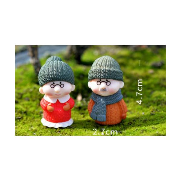 ■商品詳細セット内容：2体フィギュアサイズ：約2.7*4.7cm材質：PVC生産国：中国かわいい表情でコケリウム テラリウム 苔盆栽 多肉植物の飾りとしてかわいいアイテムです。苔の上に飾る時は固定ピンもしくは固定棒を付けると固定しやすくなり...