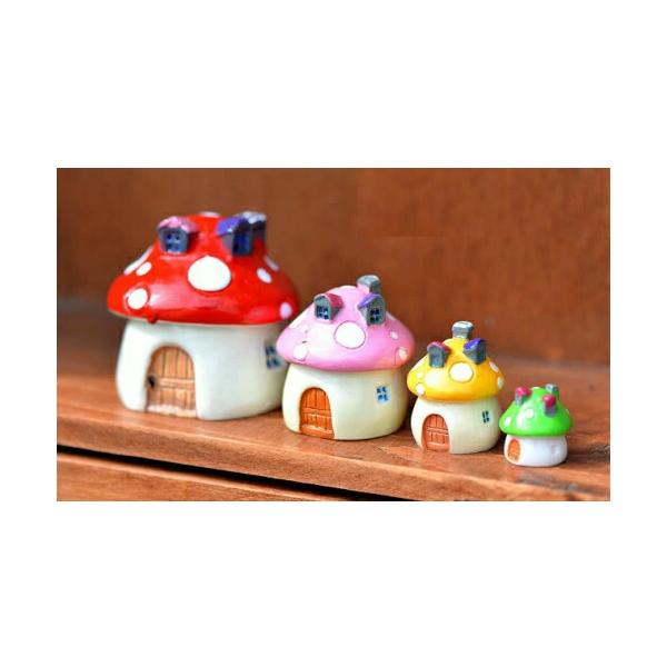 ■詳細セット内容：1個フィギュアサイズ：写真をご参考ください。材質：樹脂生産国：中国■店長のコメントとても小さなスケールにもかかわらず、緻密でリアルな造形で感動をもらいます。車やお部屋のオブジェにはもちろん、ディスプレイ等のパーツ素材にもお...