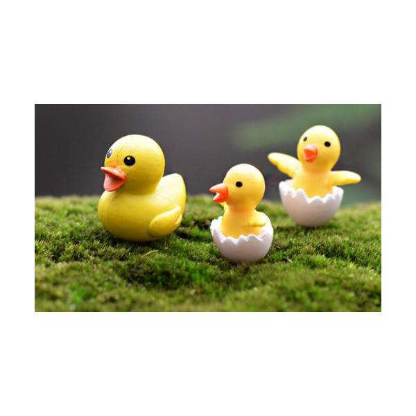 ■詳細セット内容：1匹フィギュアサイズ：約1.9*1.9cm材質：樹脂生産国：中国■店長のコメントとても小さなスケールにもかかわらず、緻密でリアルな造形で感動をもらいます。車やお部屋のオブジェにはもちろん、ディスプレイ等のパーツ素材にもおす...