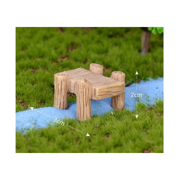 ■詳細セット内容：1個フィギュアサイズ：写真をご参考ください。材質：樹脂生産国：中国■店長のコメントとても小さなスケールにもかかわらず、緻密でリアルな造形で感動をもらいます。車やお部屋のオブジェにはもちろん、ディスプレイ等のパーツ素材にもお...