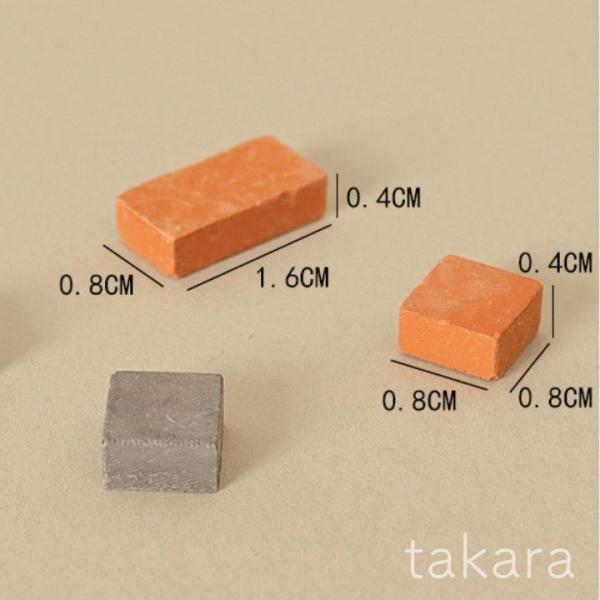 ■詳細セット内容：1個フィギュアサイズ：幅約8mm、奥行約8mm、厚み約4mm（小サイズ）、幅約15mm、奥行約8mm、厚み約4mm(大サイズ）材質：粘土生産国：中国■店長のコメントジオラマ、箱庭、苔リウム作りに重宝するアイテムです。