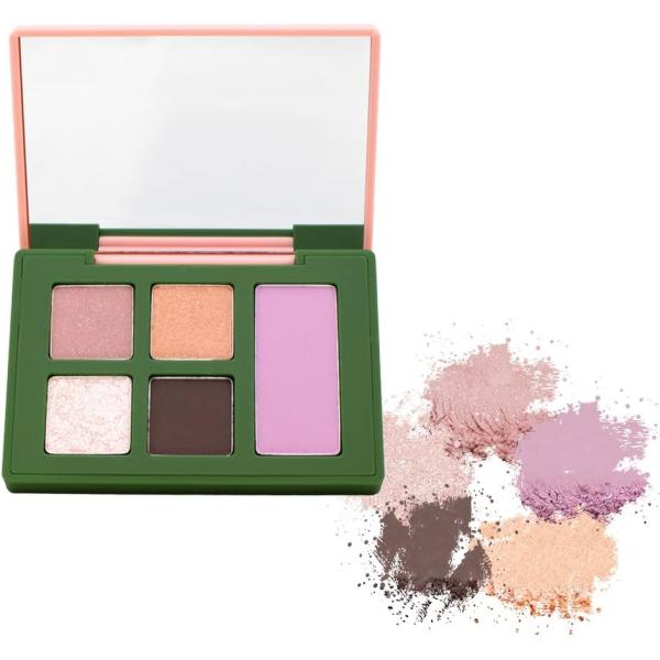 商品の説明「攻めの配色から生まれる新しい可能性 アンバランスなラメの配合により光彩陸離な目元に(光が乱れ輝く) 主人公の眼差しを演出」 Love Portion(ピンク)：甘く華やぐ理想的なピンクパレット 愛と幸せのパワーをくれる恋の媚薬 ...