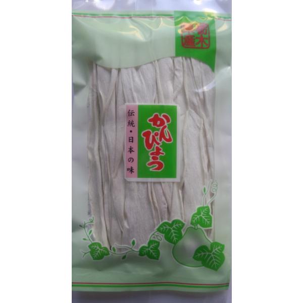 栃木県にて生産された一等品のかんぴょうです。ロングタイプですのでお料理各種でお使いいただけます。お寿司、昆布巻き、ロールキャベツなど原材料名：ユウガオの実（栃木県産）/保存料（二酸化硫黄）内容量：80g賞味期限：12ヶ月配送方法：宅急便、ゆ...
