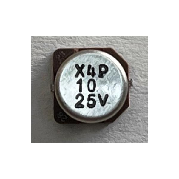 製品概要：アルミ電解コンデンサ　メーカー：ニチコン静電容量：10uF定格電圧：25V許容誤差：±20％実装タイプ：SMTサイズ：φ6.3*5.8mm