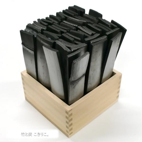 ＜商品内容＞・国産・徳島阿南の最高級竹炭20cm・国産ひのきの一升枡（17×17×高さ9cm）＊上記以外は商品に含まれません＊竹炭の枚数や詰め方などは枡への収まり具合によりその時々で異なります＜備考＞最大限の注意を払って梱包・発送いたします...