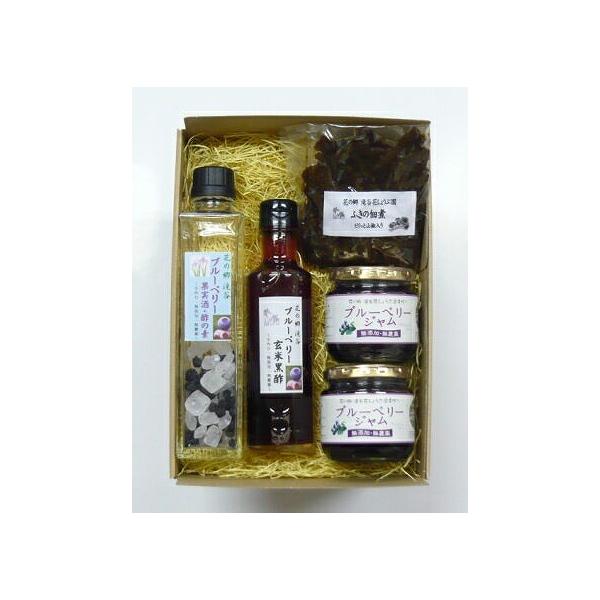 真夏の太陽をいっぱいに浴びた滝谷産のブルーべリーをふんだんに使って作り上げましたオリジナル商品セットです。すべて無添加加工なのでカラダにとってもやさしい商品です。ご自宅用だけでなくギフトにも大変喜ばれます。内容量 ブルーべリージャム200ｇ...