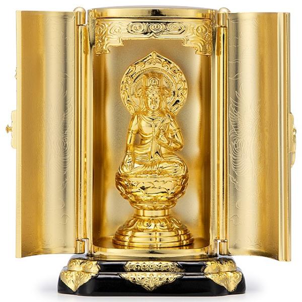 寸法：高さ9.7cm×巾6.4cm×奥行4.3cm材質：合金製金メッキ仕上げ干支：丑・寅年生まれ備考：仏師 渡辺景秋 作生産地：富山県高岡製虚空蔵菩薩はあらゆる祈願に応えると言われています。また、無限に大きくどんな力にも打ち勝つ事ができる力...