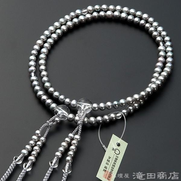 珠の数：主珠108個珠の素材：淡水パール（真珠）　　　　　親珠・四天珠に本水晶を使用房の素材：正絹華梵天房（銀ねず色）サイズ：8寸サイズ宗派：真言宗の本式数珠備考：数珠袋付き　　　数珠は桐箱入り真言宗用の正式な女性用の念珠です。グレーカラー...