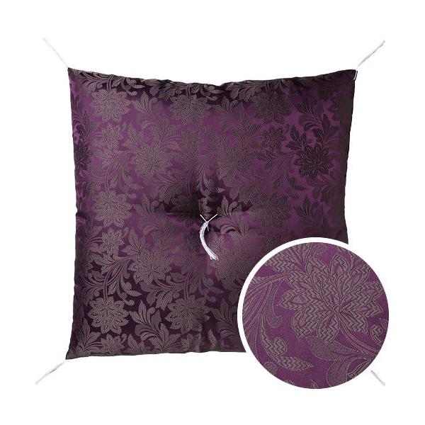 寸法：横67cm×縦68cm中綿：ポリエステル繊維100％生産地：日本製お仏壇の前で日常使われますが、特にお寺様が来るときにはご用意したいものです。法事・法要に欠かせない仏前専用の座布団です。御前座布団、仏壇座布団、寺用座布団、法要座布団、...