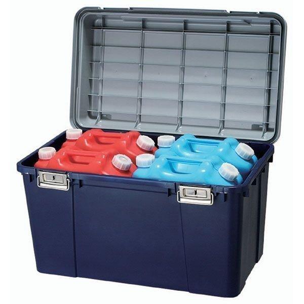 パッキン材を利用して密閉効果を高めたストッカーです。耐久性に優れたステンレス製の大型バックル採用！ベランダや軒下収納に最適！フタの天面がフラットで積み重ねたときに安定感があります。バックルには市販の南京錠（シャックル径5mm以下）を取り付け...