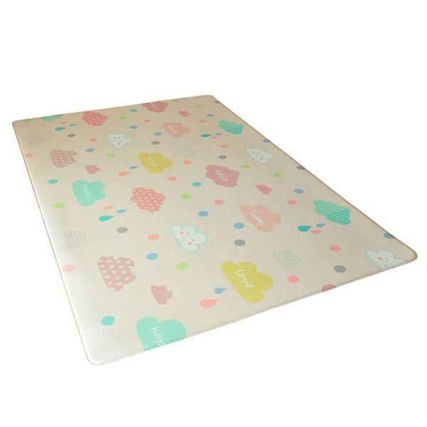 「ふかふか キッズプレイマット」は、やわらかく適度な弾力と厚みがあるのでハイハイ時の赤ちゃんの膝にもやさしく、おむつ換えの時にも最適なマットです。子供向けの明るい色使いではなく、シックな落ち着いた柔らかな色合いとデザインなので、インテリアの...