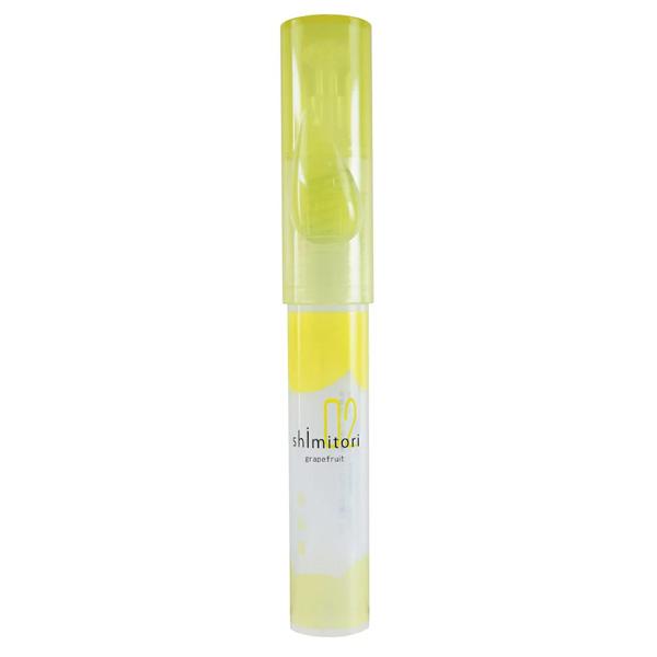 ・携帯できる応急処置用のシミとりペンです。爽やかなグレープフルーツの香り♪・醤油などの水性のシミ、ミートソースなどの油性のシミの両方に対応しています。・ペン先が丸い樹脂製なので生地を痛めることもありません。・エコでお得なカートリッジ交換タイ...