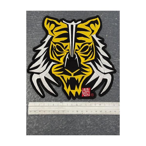 【メール便対応可】虎軍マスク刺繍ワッペン特大ビート魂ショップオリジナルデザインの虎を独自のタッチで刺繍ワッペンにしました貼り付け見本写真を参考にカスタムして下さい＊素材：アーバンツイル（ポリエステル100％）＊サイズ：約19cmX19cmメ...