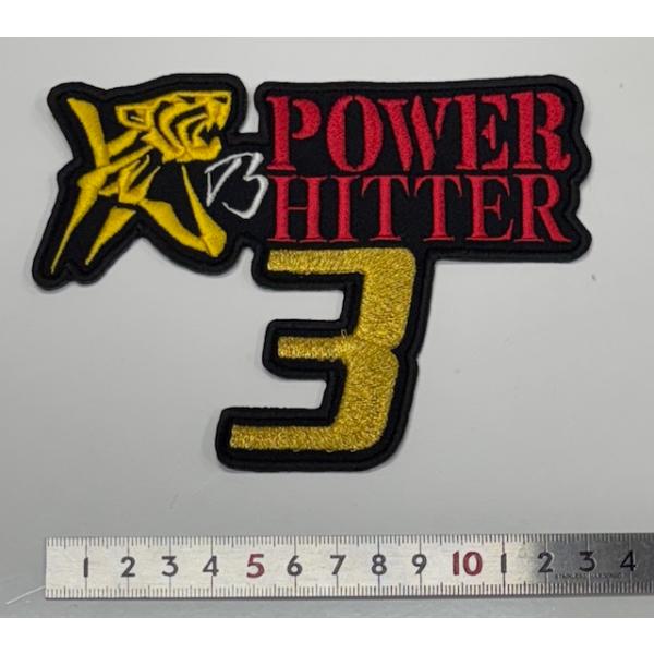 ＊虎乃POWER HITTER 3　刺繍ワッペン ビート魂ショップオリジナル刺繍ワッペン新作です。 他にはないデザインで、目立って下さい。＊素材：アーバンツイル／ポリエステル１００％＊サイズ：約10cmx14.5cm 　 貼付画像参考＊ユニ...