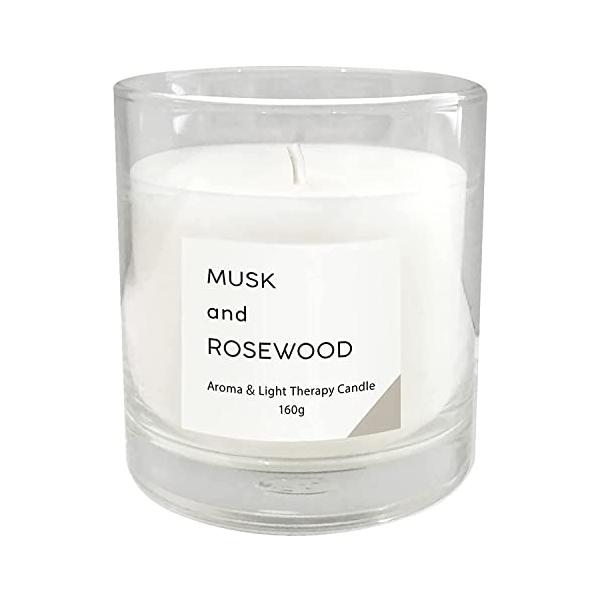 【ご購入後の当店からの連絡はご登録のメールアドレスに通知いたします。必ずご確認ください】燃焼時間:約32時間商品サイズ:W76×L76×H85mm重量:420g香り:ムスク&amp;ローズウッド材質:植物性原料配合ワックス・ガラス