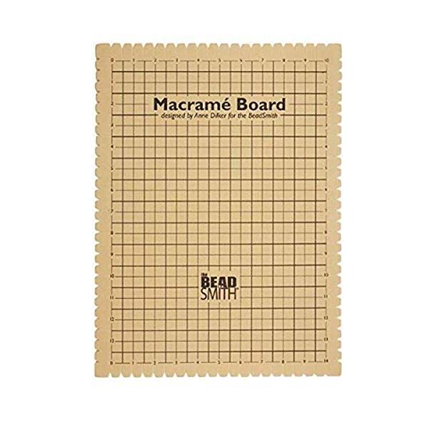 【ご購入後の当店からの連絡はご登録のメールアドレスに通知いたします。必ずご確認ください】【商品概要】BeadSmithのAnne Dilkerがデザインしたこのマクラメボードは、編み込みやコーディングに最適です。コード管理が簡単... すべ...