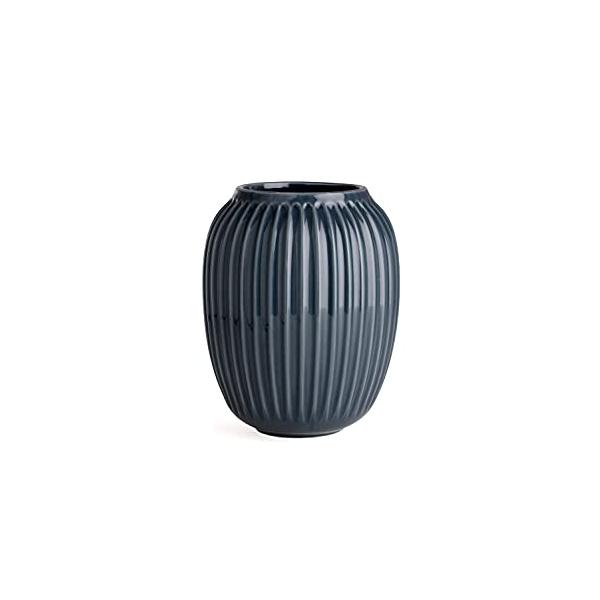 【商品概要】サイズ：直径 165 × 高さ 200mm素材：陶磁器原産国：タイ備考：すべて職人によるハンドペインティングです。材質の特質上表面のディテール、色ムラ等個体差がございますのであらかじめご了承ください。画面上と実物では多少色具合が...