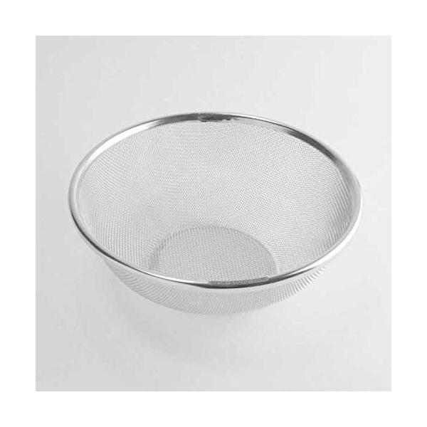 【ご購入後の当店からの連絡はご登録のメールアドレスに通知いたします。必ずご確認ください】【商品概要】MESHザルは、丈夫で使いやすく、洗いやすいステンレス製のザルです。一枚の網をプレスで成型した底は後附けの脚がないので、形はシンプルで非常に...