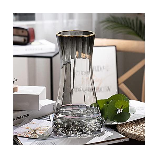 【商品概要】材質： ガラスサイズ：口径10~11cm 約高さ23cm、28cmガラスの花瓶・フラワーベースは花の美しさを引き出してくれます。ベーシック形状でシーンやインテリアを選ばないガラスベース。切花を飾るのに使い勝手の良いサイズ感のため...