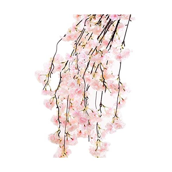 【商品概要】【装飾に】様々なイベント等のディスプレイ・店舗装飾におすすめの桜のアーティフィシャルフラワーです。特にしだれ桜のタイプは長さもたっぷりあるのでイベント会場の大きな装飾などにも十分です。【バリエーション】3タイプのアーティフィシャ...