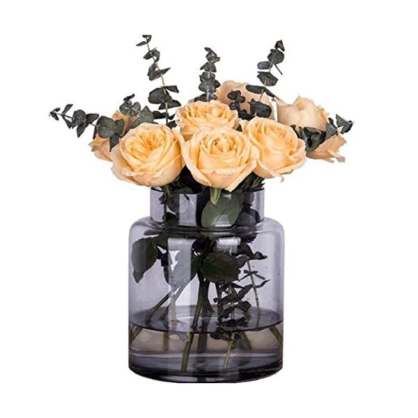 【ご購入後の当店からの連絡はご登録のメールアドレスに通知いたします。必ずご確認ください】【商品概要】サイズ:小高さ：18cm 、大高さ：23cm素材：ガラス 色：グレー安定感が抜群でどんな花にも合うガラス花瓶です。ガラスも綺麗だし 使いやす...