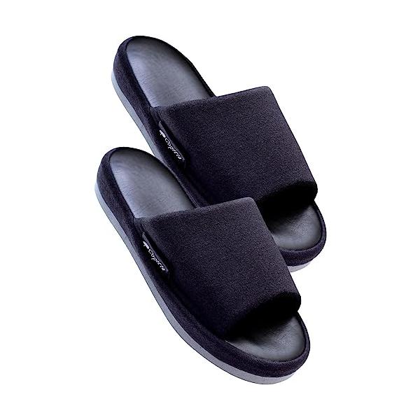 カジュアルシックブラック/L/roomshoes・Size:LColor:シックブラック・パッケージ個数:1・軽量で快適な履き心地 超軽量設計のルームシューズで、長時間履いても疲れにくい設計。クッション性に優れたインソールが足を優しく包み込...