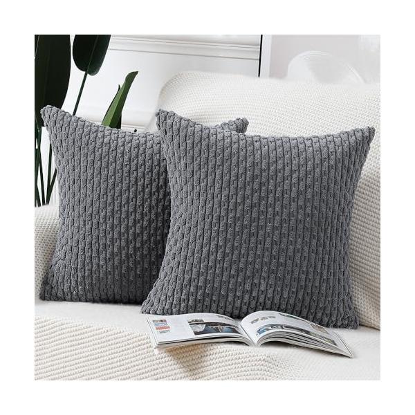 カジュアル。グレー/50cmx50cm(2 枚組)/LTZT009Grey-2020・Color:グレーSize:50cmx50cm(2 枚組)・このクッションカバーは抱きしめるのに素晴らしく柔らかく、頬に心地よく感じます。・コーデュロイが...