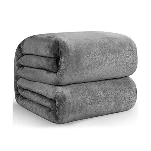 グレー/100x140/-・Size:100x140Color:グレー・パッケージ個数:1・?オフィスでの冷房対策オフィスで「クーラーが効きすぎていて寒い」と感じても、人それぞれ適温が違うため、温度設定を自由に操作することが難しい場合もある...