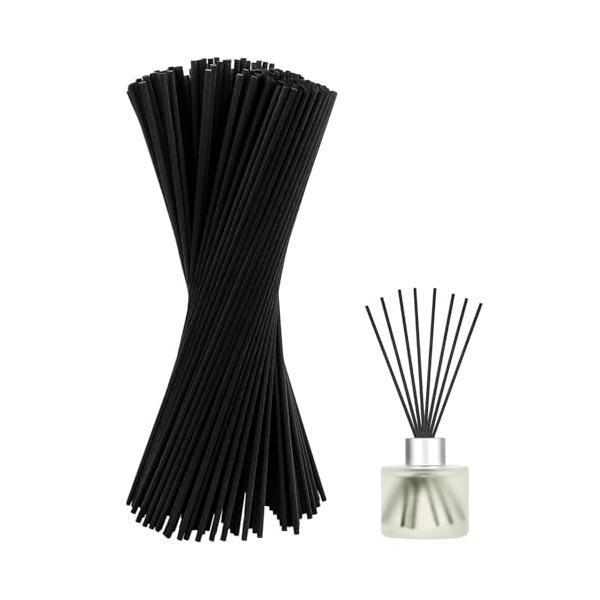 ブラック 50個/直径3mm 長さ23cm/LS301・Color:ブラック 50個・??高級繊維素材ディフューザー スティックの製造過程は非常に緻密で、まず高品質で高密度の繊維素材を選び、何度も工程を経て作られています。表面は滑らかで光沢...