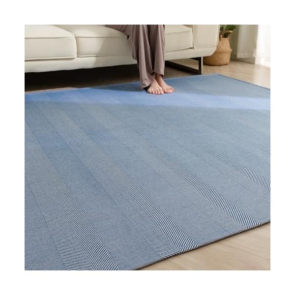 スカンジナビアンブルー/185×185cm（約2畳）/-・Size:185×185cm（約2畳）Color:ブルー・伝統的なへリンボーン柄魚の骨のような形状から名づけられた「へリンボーン」は、日本の伝統的な杉綾の織り方です。このラグは白糸と...