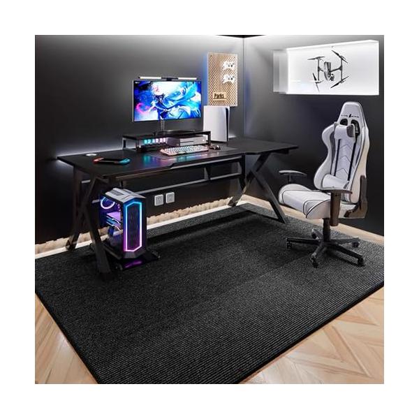 無地ブラック/130*160cm/HHS160・Color:ブラックSize:130*160cm・パッケージ個数:1・床保護&amp;騒音軽減フローリングの上で椅子を動かすと床がキズだらけに。表面がポリエステル100％で、裏面が熱可塑性エラ...