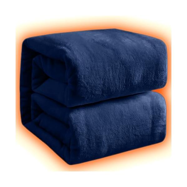 モダンネイビー/70*100CM/MT-731-01・Color:ネイビーSize:70*100CM・パッケージ個数:1・軽くて暖かい 本製品は1枚の毛布に仕上げ、圧迫感を与えないです。毛足に空気を多く包み込んでいるため、暖かい空気をしっか...