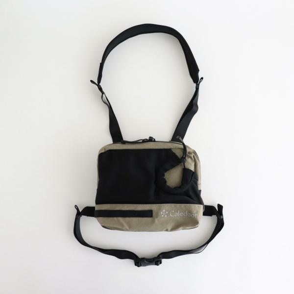 ■ブランド名：Caledoor カレドアー■商品名：Rambling Bag■型番：6021-1510■カラー：Beige■サイズ：ONE■カテゴリ：ユニセックス バッグ当店で取り扱う商品は全て正規品です。偽物・並行輸入品は取り扱っておりま...