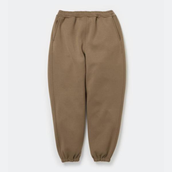 ■ブランド名：DAIWA PIER39 ダイワピア39■商品名：TECH SCUBA KNIT PANTS■型番：BP-61025W■カラー：COYOTE■カテゴリ：メンズ パンツ当店で取り扱う商品は全て正規品です。偽物・並行輸入品は取り扱...