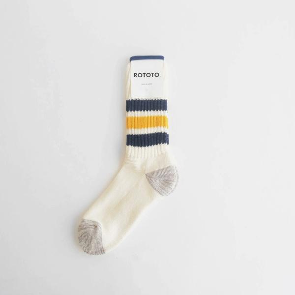 ■ブランド名：ROTOTO ロトト■商品名：COARSE RIBBED OLDSCHOOL CREW SOCKS■型番：R1255-SS26■カラー：NAVY/YELLOW■カテゴリ：ユニセックス ファッション小物当店で取り扱う商品は全て正...