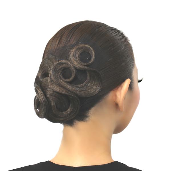 エアリーカップ「軽量」着けていることを感じないほどの軽さ「質感」地毛と調和しやすい素材「柔らかさ」程よくしなる硬さ「飾り」ストーンは無し