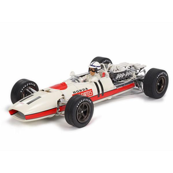 【 模型要目 】 ●1966年から67年にかけて活躍したHondaの3リッターF1マシンRA273の1/12スケール、全長333mm、全幅143mm、全高70mmのプラスチックモデル組立てキットです。 ●V型12気筒エンジンはフューエルパイ...