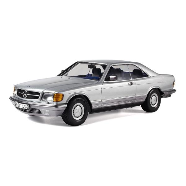 【 模型要目 】 ★ダイムラー・ベンツ社の最高級パーソナルカーとして1981年に登場した、メルセデス・ベンツ500SECのプラスチックモデル組み立てキットです。★1/24スケール。全長209mm、全幅87mm、全高60mm。室内、エンジンル...