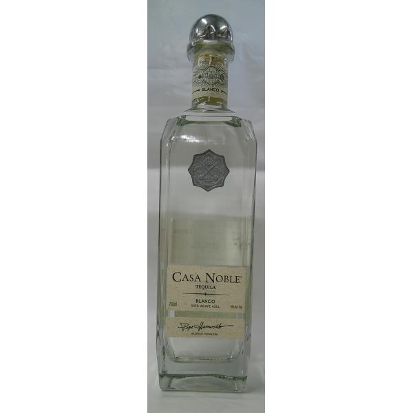 カサノブレ テキーラ ブランコ 40% 750ml 並行 スピリッツ テキーラ メキシコ100%ブルーアガベ（竜舌蘭）を使用したオーガニックの最高級プレミアムテキーラ