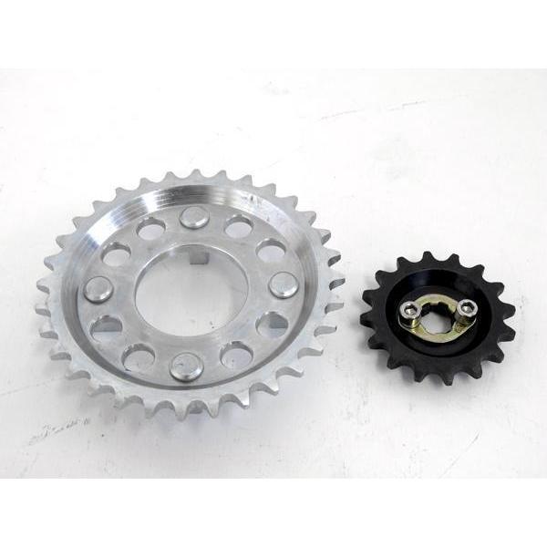 ダックス用　7mmオフセットスプロケット前後セット　16×32丁  ・チェーンを外側にオフセットさせ、タイヤとチェーンとの干渉を防ぎます。  ・ドライブ側（エンジン側）、ドリブン側（タイヤ側）のセット  ・ワイドスイングアームに最適  【適...