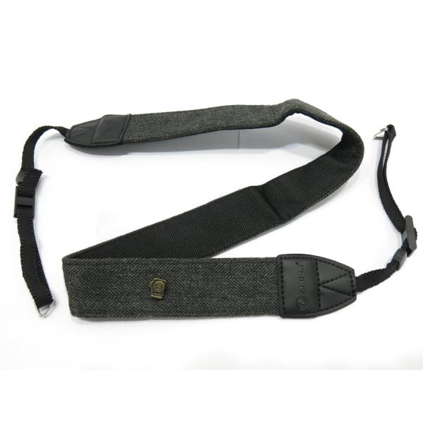 ■商品名：TARION 幅約38ｍｍ紐幅約10ｍｍ 先端三角環 ストラップ ■商品状態：【 中古美品 】 　多少の擦れございますが、　使用感をあまり感じないストラップです。　画像のご確認をお願い致します。【定型外郵便を選択のお客様へ】 　発...