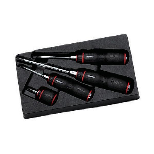 メーカー：京都機械工具　ＫＴＣ   品番：NTD1P04   グリップは早回しのしやすい四角形状です。