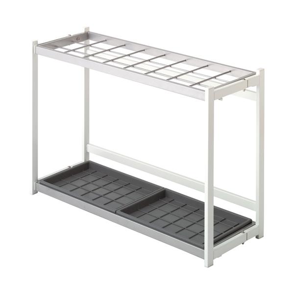 メーカー：テラモト　 品番：UB-900-224-0  奥行スッキリな傘立て。　　＜折りたたみ時＞