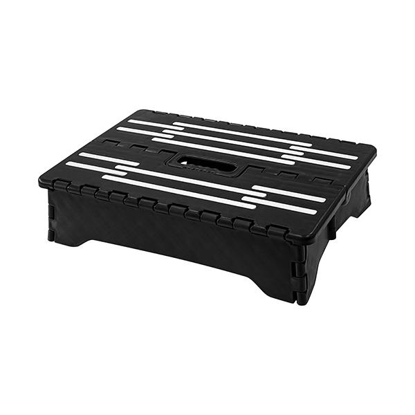 メーカー：トレードワン　 品番：30869  玄関や車の乗降時など、あとちょっと…の時に！　　持ち運びやすい取っ手付。片手でパッと折りたためる。＜使用イメージ＞